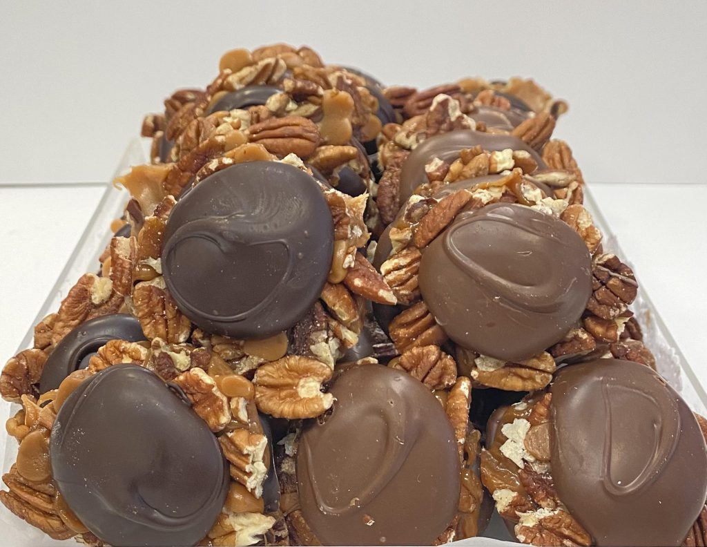 Pecan Nut Cluster | A Chocolate Dream
